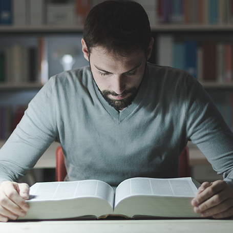 adult-reading1 - The Reading & Math Clinic